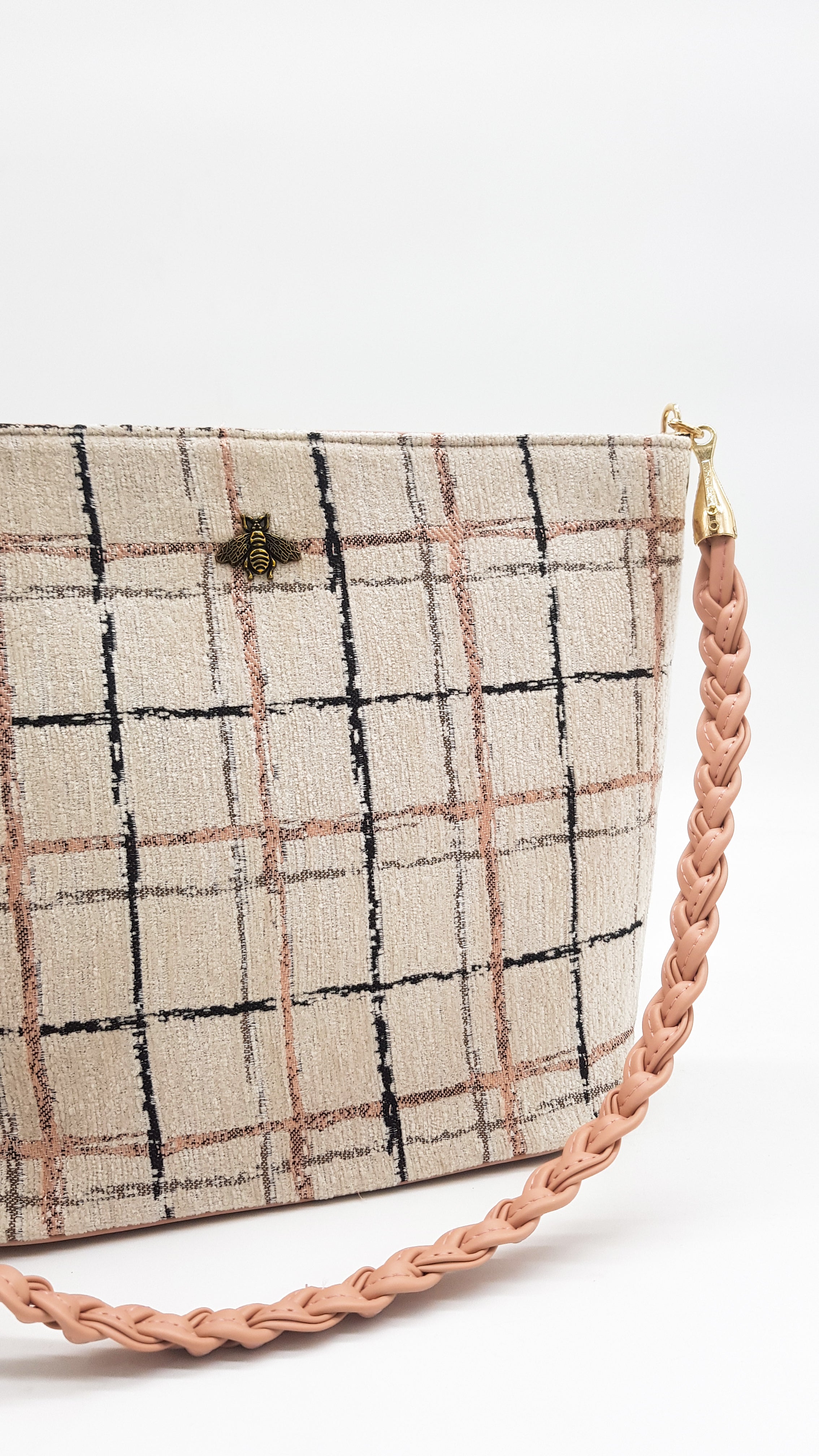 Shoulder Bags – Page 3 – Manchali